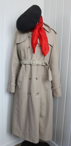 Allo Allo Costumes | Admiral Costumes